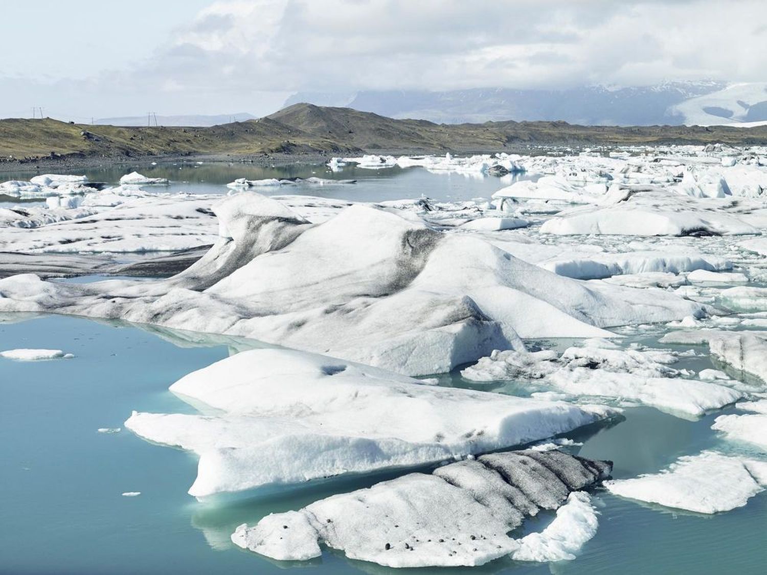 The Best Iceland HDRi Maps and Backplates for 3D Rendering