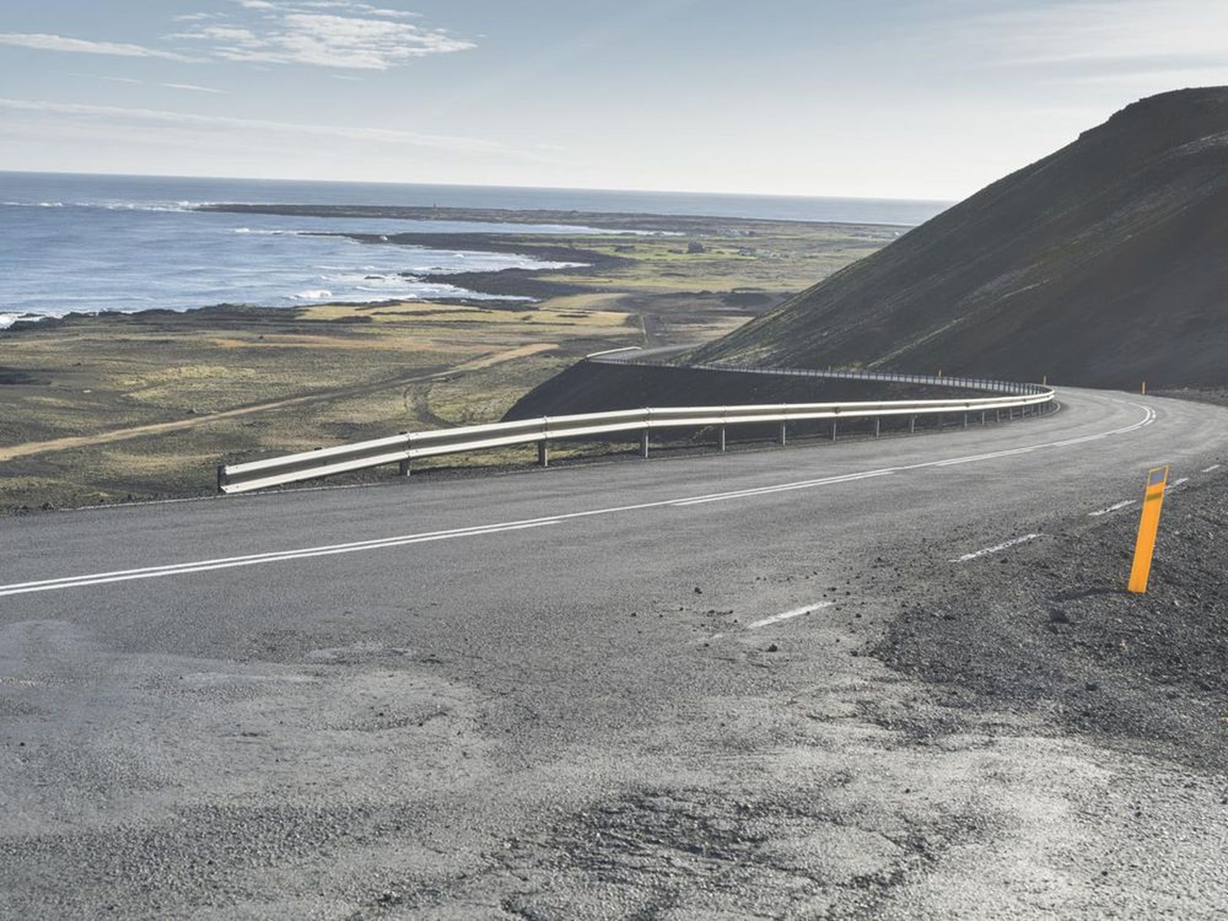 The Best Iceland HDRi Maps and Backplates for 3D Rendering