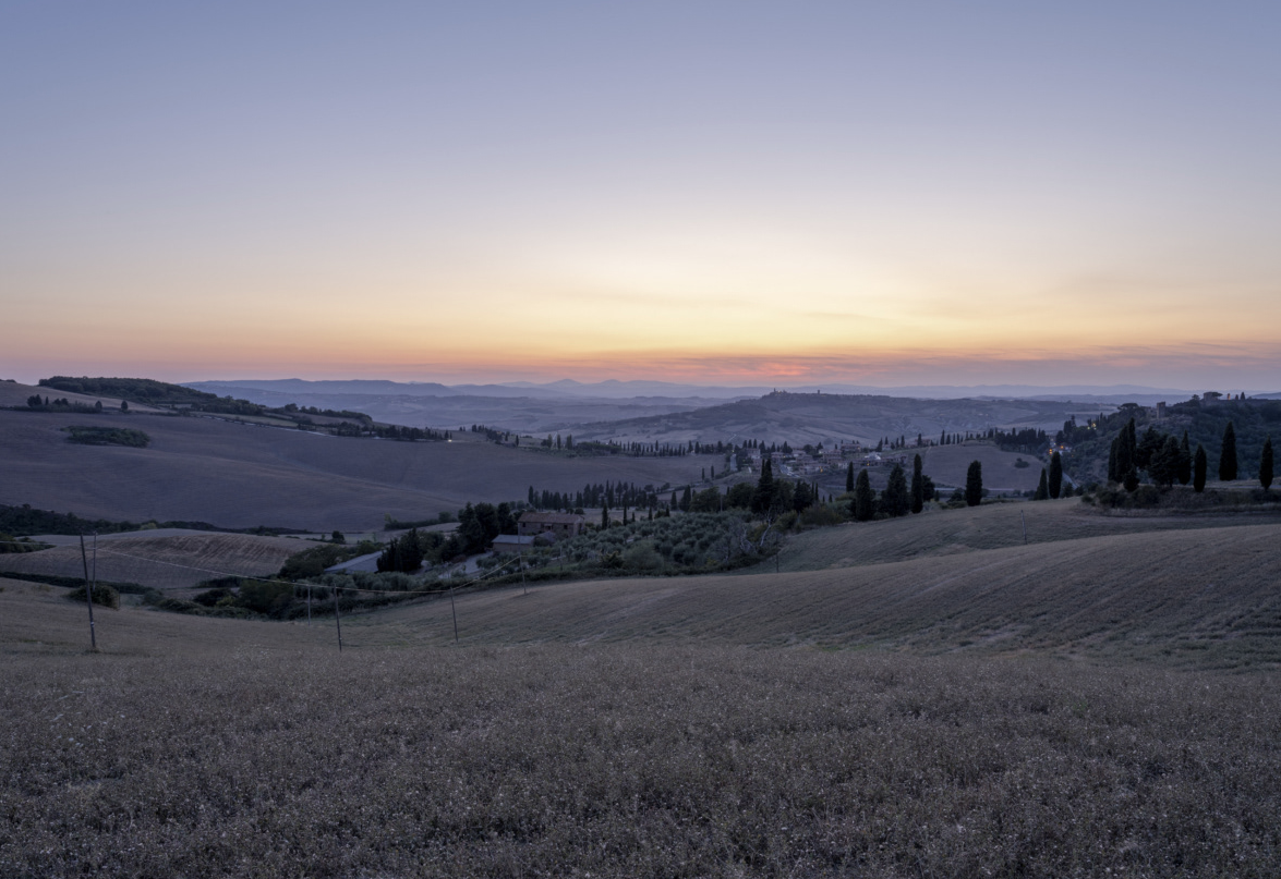 Skyboxes for Video Games; Creating Realistic CG Skies