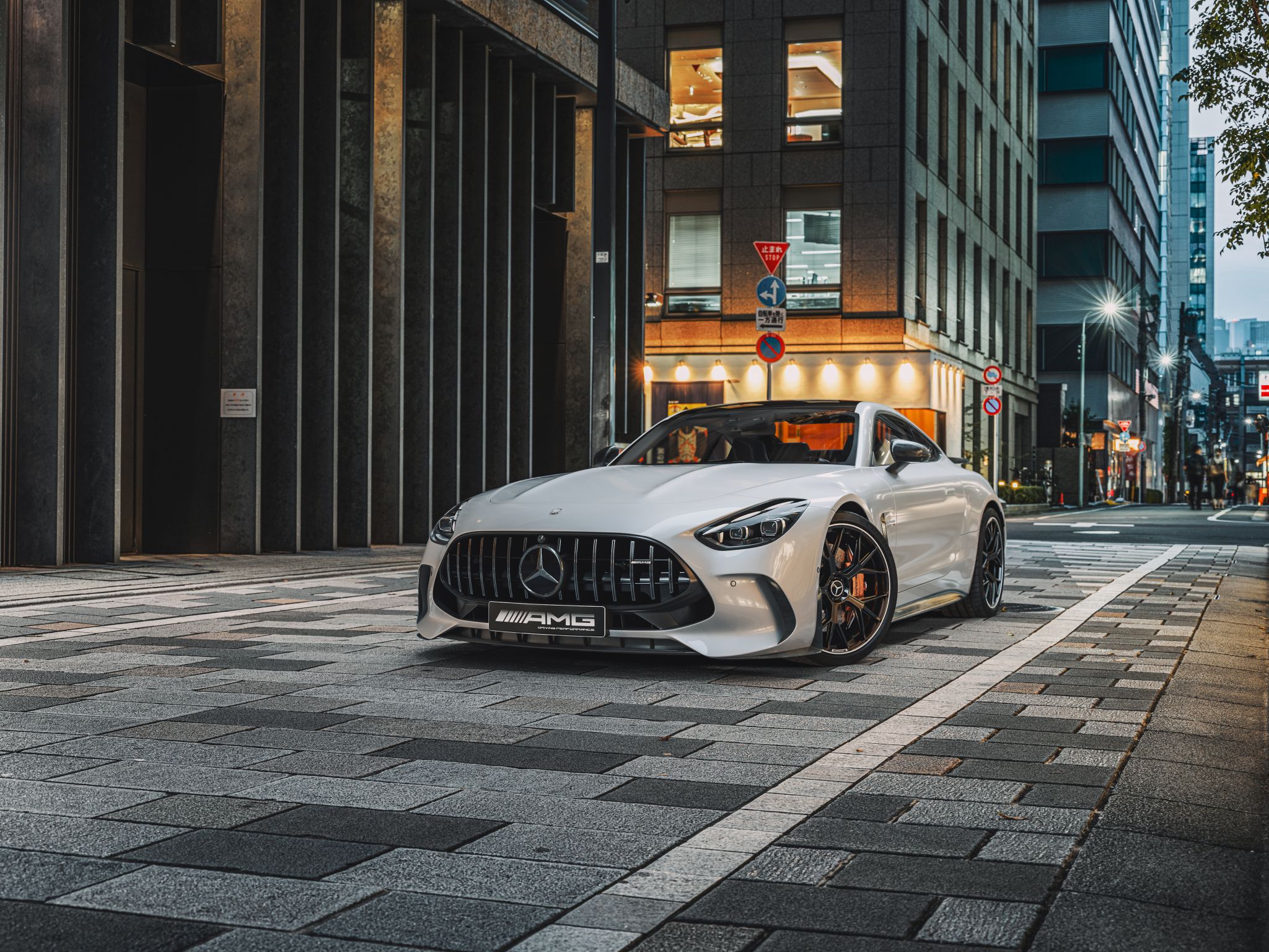 CGI.Backgrounds' Artist of the Month for February 2024: George Elef